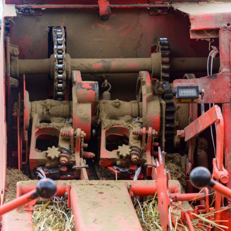 Round Baler Belt Repair Guide - Belting Headquarters